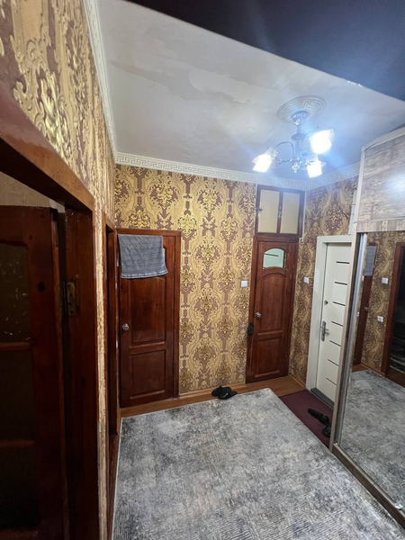 Чилонзор 10 3/4/4 Срочно