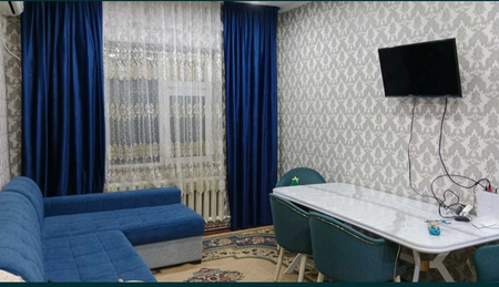 Продаётся 2 комнатная квартира на 2 этаже на Карасу 1.