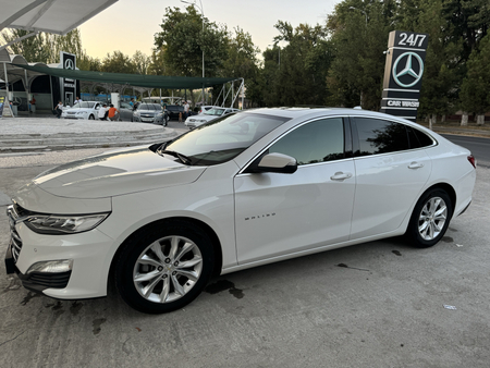 Malibu 2,4L primer qilingan zudlik bn sotiladi