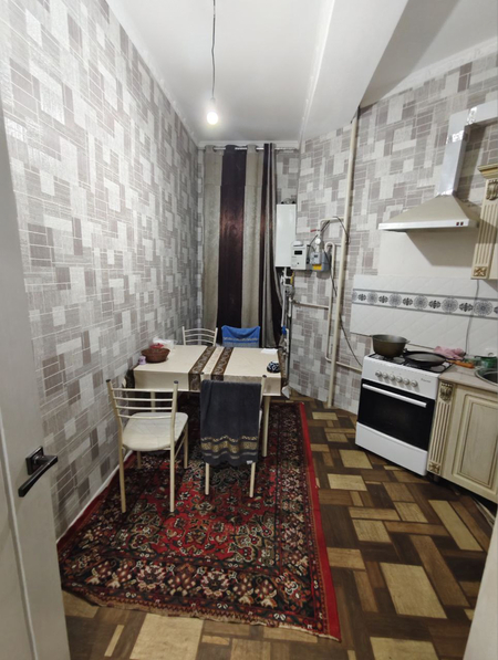 Срочно продаётся 1 комнатная квартира. Сергели-8.