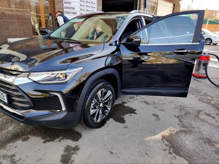 Tracker 2023 premier UZB