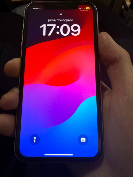 Iphone 11 4/64 ideal