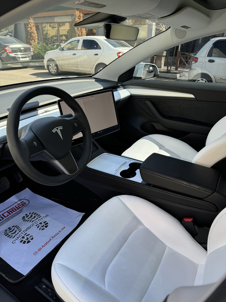 Tesla Model 3 Dual Motor Longe Range