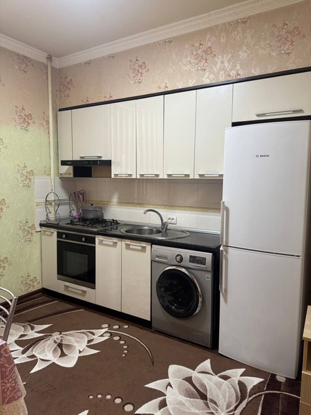 Сдаётся семье 3 х ком квартира Юнус абад 5 кв новостройка
