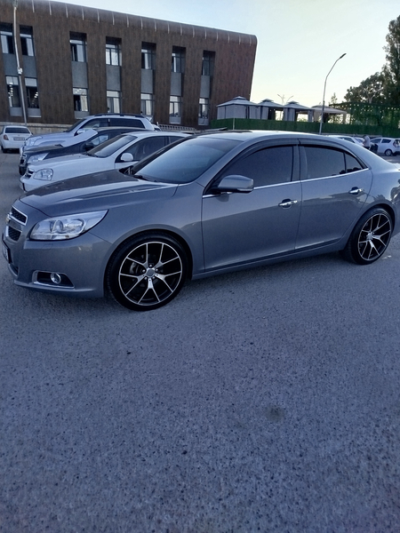 Malibu 1 automatic. 3 pozitiya. 2012