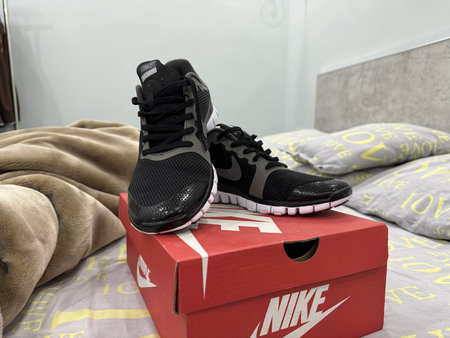 Продаются кроссовки nike