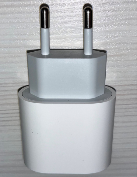 Iphone zaryadka 20w apple galovka original