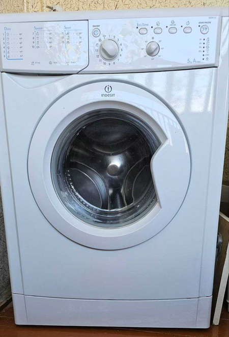 Стиральная машина Indesit