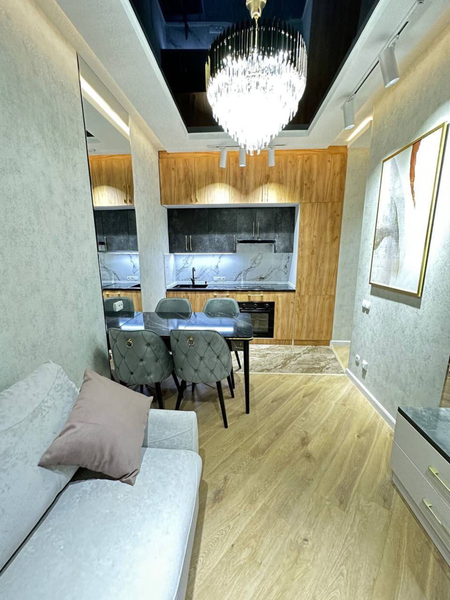Продается евро квартира в новостройке на ц2 Golden hause