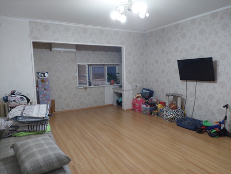 Продаётся квартира, Юнусабад 13 квартал. 3/8/9
