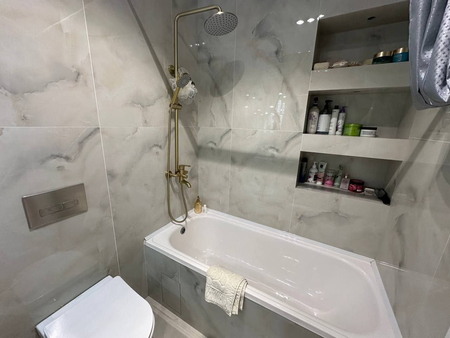 Продажа большой банковской квартиры в центре.