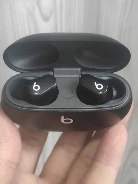 APPLE Beats Studio Buds. Model:A2514