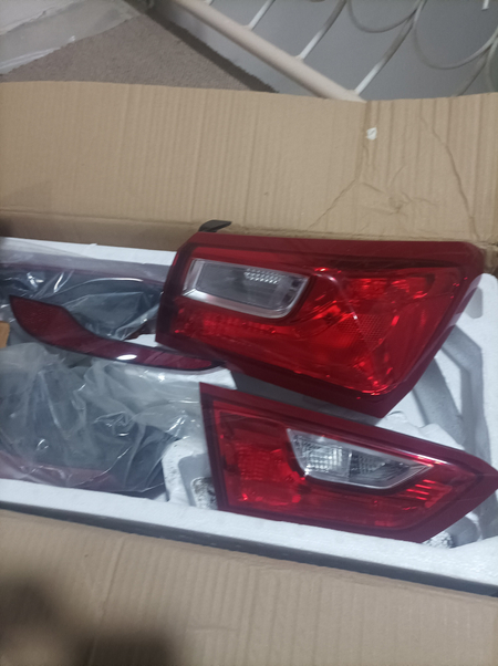Malibu orqa fara