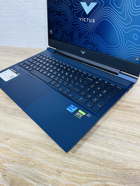 HP Victus Core i5-11Gen+RTX3050 как новый, Премиум Игровой ноутбук