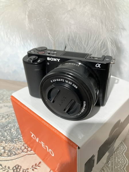 Sony zv-E10 Vlog camera