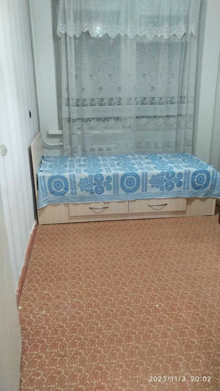 Сдаётся квартира рисвий базар