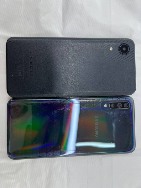 Samsung a70 a03 core srochna