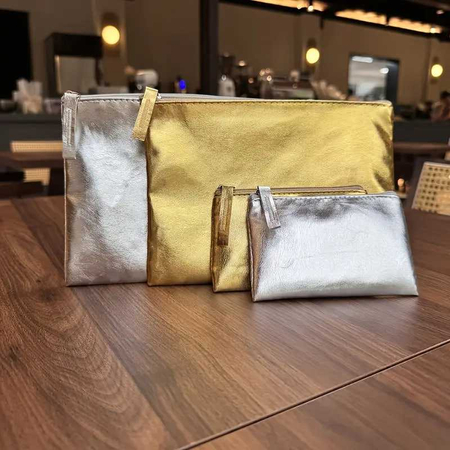 Косметички из полиуретана