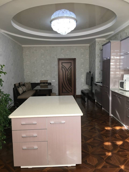 Продается в новостройке квартира 153 кв М