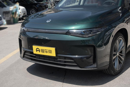 Leapmotor c16 hybrid 2 pozitsiya 2024 !