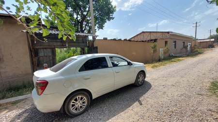 Nazarbeoda 10 sotix joy sotiladi