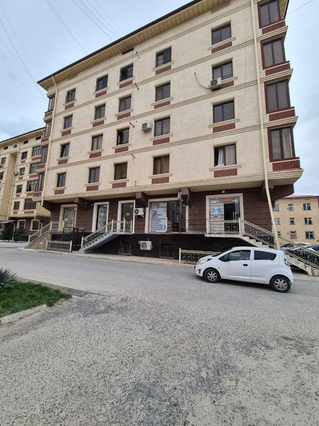 Срочно сдаётся офис в новостройке 47 квадратов ремонтом