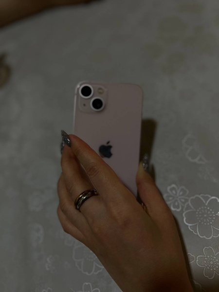 Iphone 13   128 gb  yomkost 86