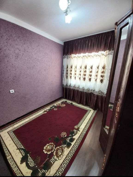 3 xonali 3 qavat 7 qavatli yangi gishtli liftli dom 60.m2 
Adres:7-мик