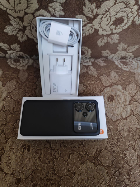 Redmi note 13 pro plus 12/512 gb