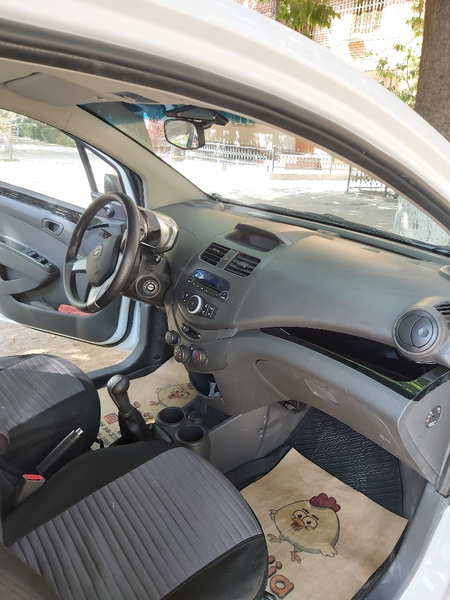 Продаю Chevrolet spark 2020