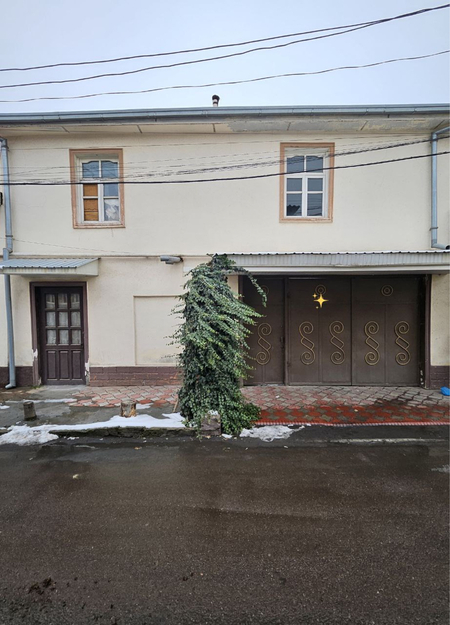 Продается дом на Нукусской улице
