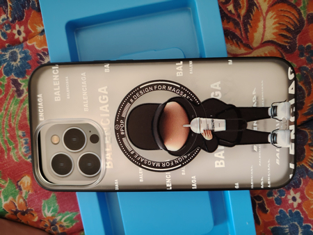 IPhone chehol sotiladi