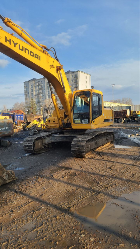 Эксковатор гусеничный ижарага берилади  ковш хажми 1.5 куб