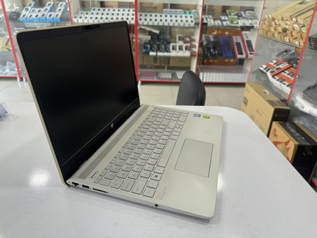 Hp pavilion metal korpuslik core i5 qoshimcha videokartalik