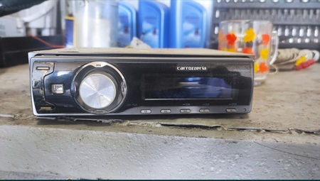 Carezero sotiladi 900000