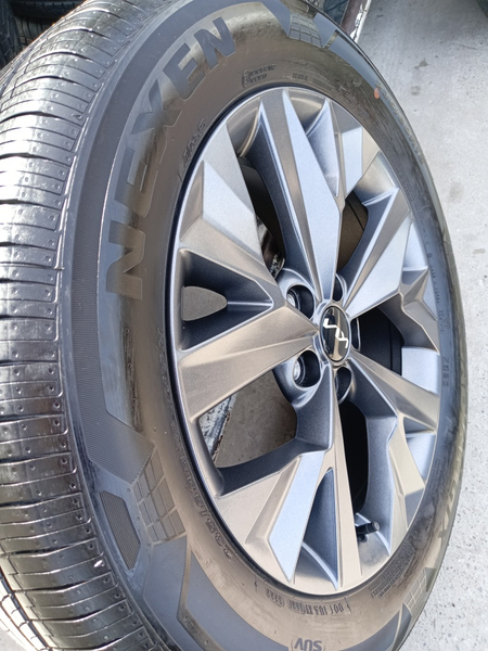 R18 Kia sportj original diska Balon Xolati yangi
