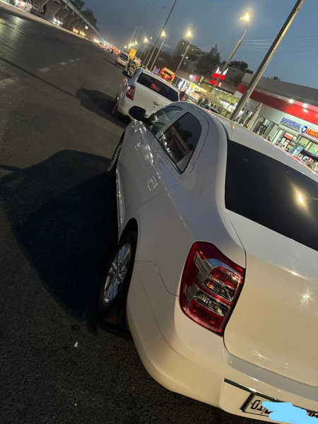Продаю Chevrolet cobalt автомат