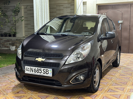 Spark sotiladi 2018 yil 51000km yurgan