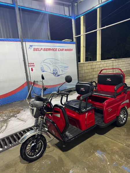 Skuter Armada motors