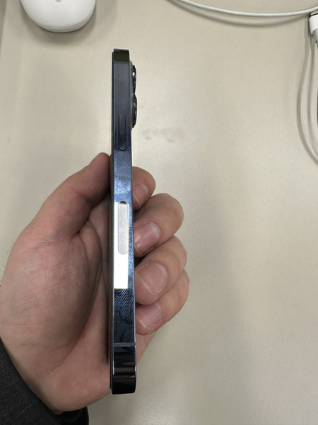 Продается Iphone 13 pro 256