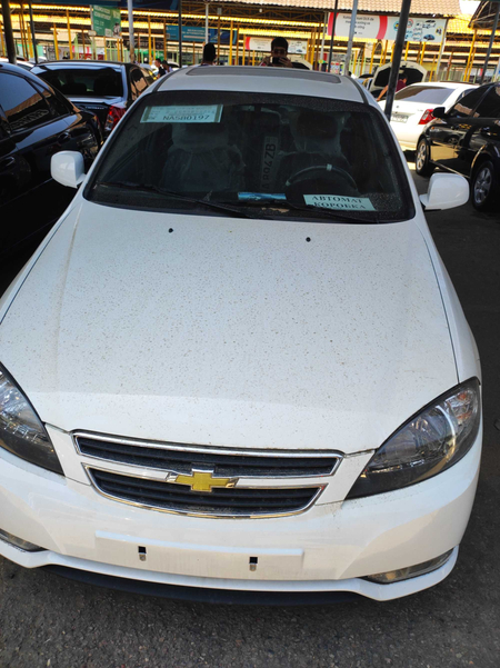 Lacetti Dillerlar tomonidan yillik 10%