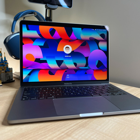 Macbook pro13 m2 13 dyum