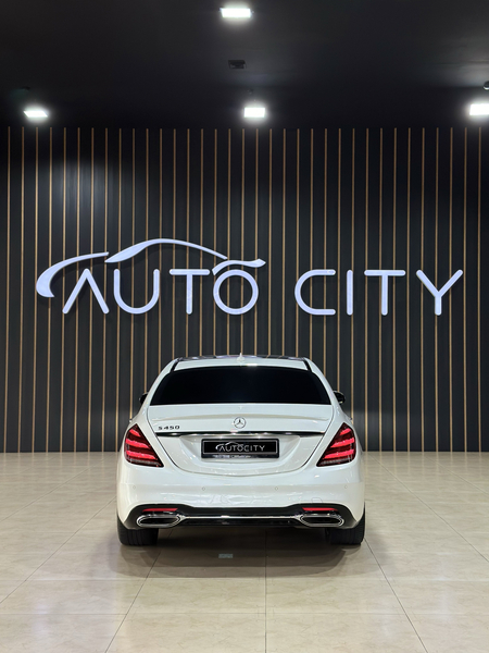 Mercedes-Benz W222 S450