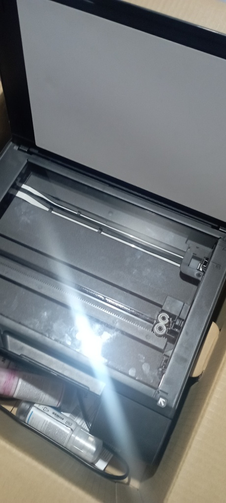 Epson 31 00 printr yangi ishlatilmagan aybi yuq garanta beraman