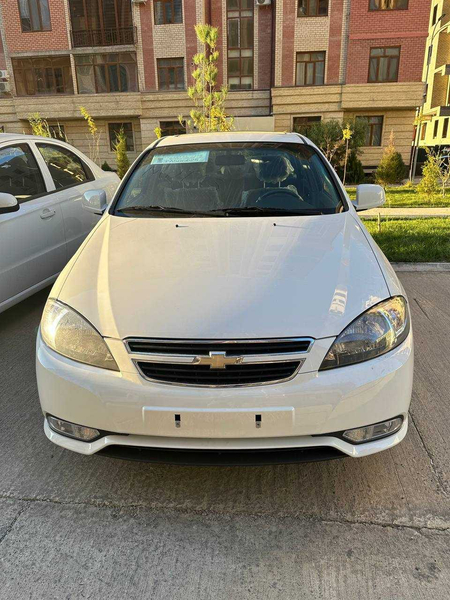 12% ustama evaziga Gentra A/T