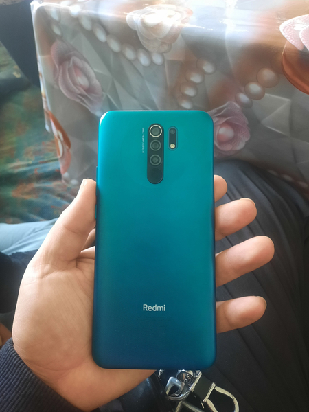 Redmi 9 /4/64 sirochna totiladi idyal