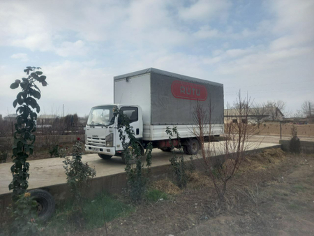 Isuzi snj tentli furgon 40m³ yili 2009 ishga tayyor narxi 25000 kami