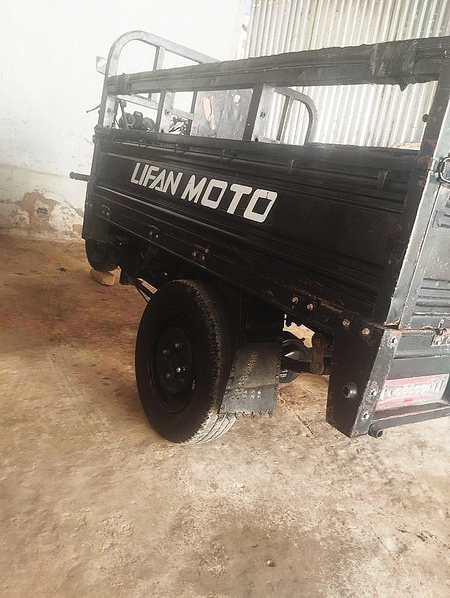 Lifan moto chorne