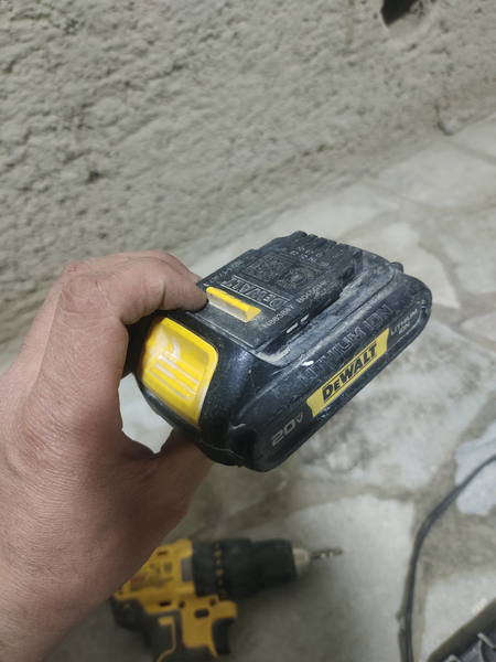 DeWalt DCD777 arginal