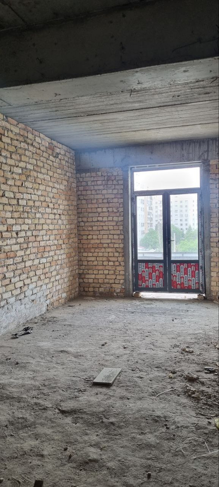 Квартира сотилади. Сергели 5.  2/3/6.  66 м²